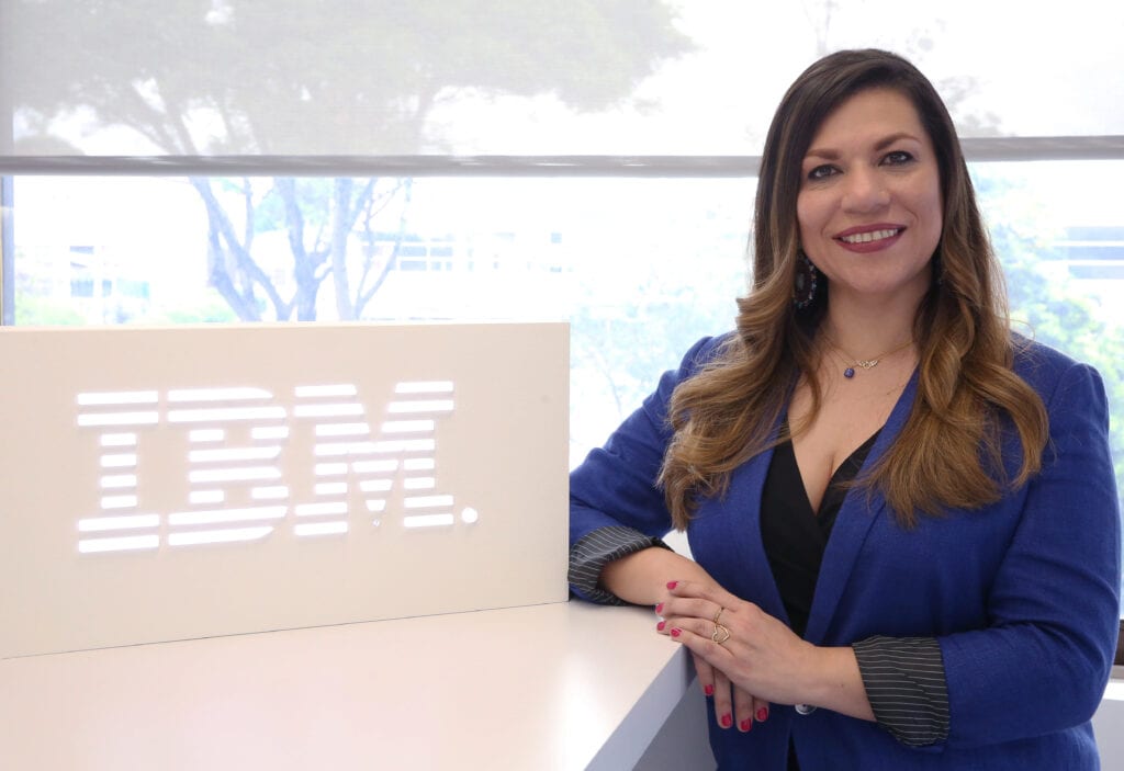 Mujeres en el canal tecnológico ¿Cuáles son sus retos en Colombia ...