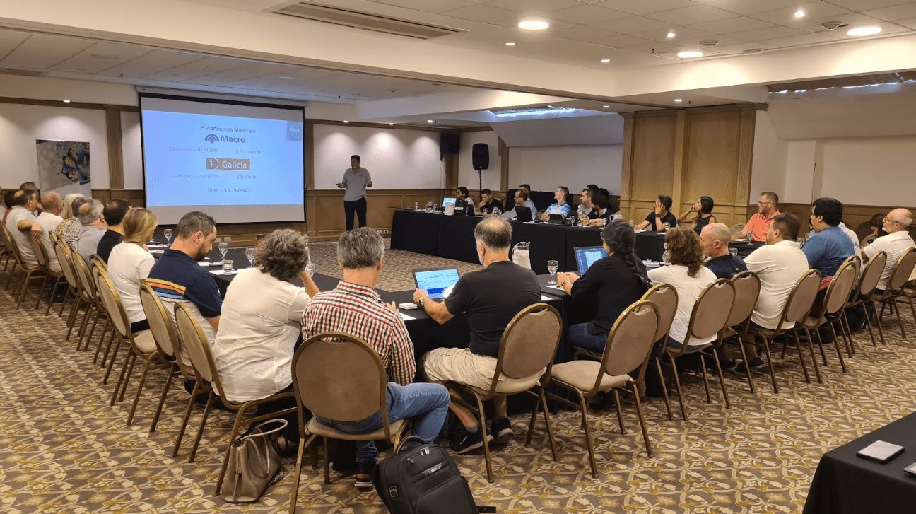 Así se vivió el RETEC Summit 2023 en la Ciudad de Buenos Aires - ITSitio