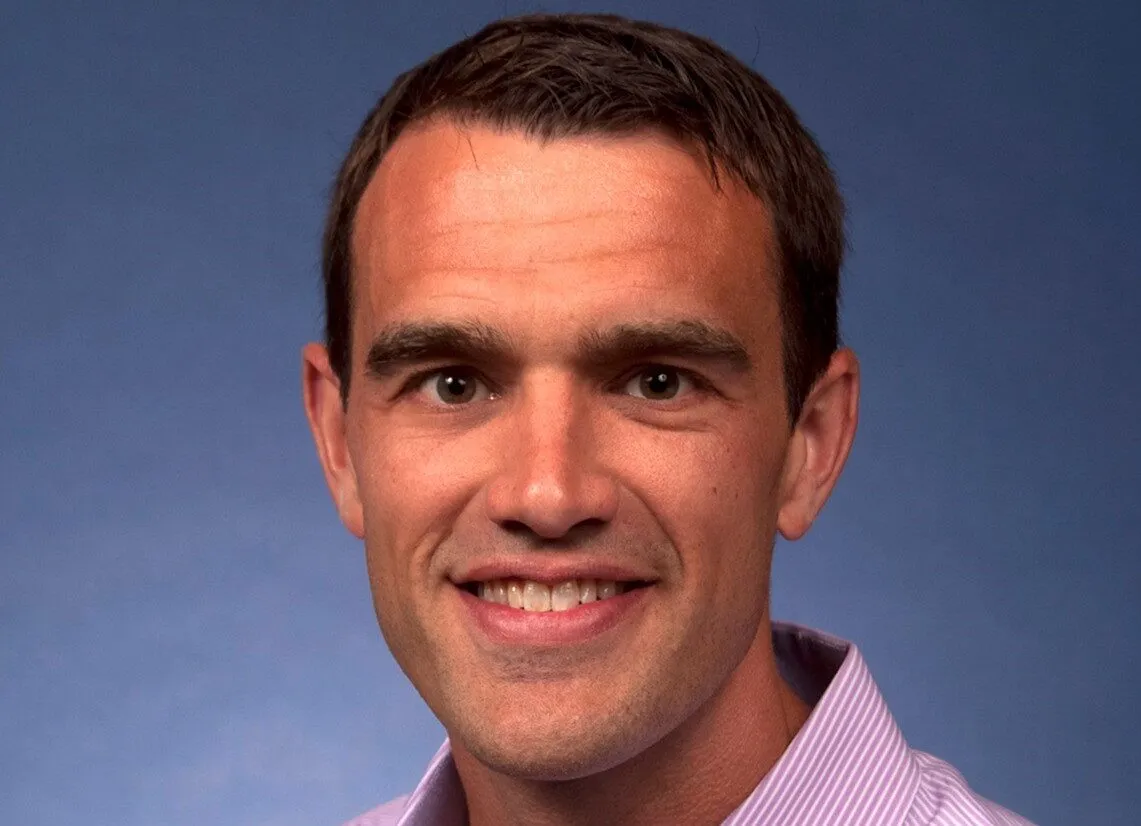 Intel cambia a sus líderes globales y apuesta por un plan de cuatro ...